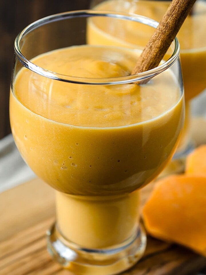 Vietnamese Avocado Shake (Sinh tố bơ) Recipe | InSearchOfYummyness