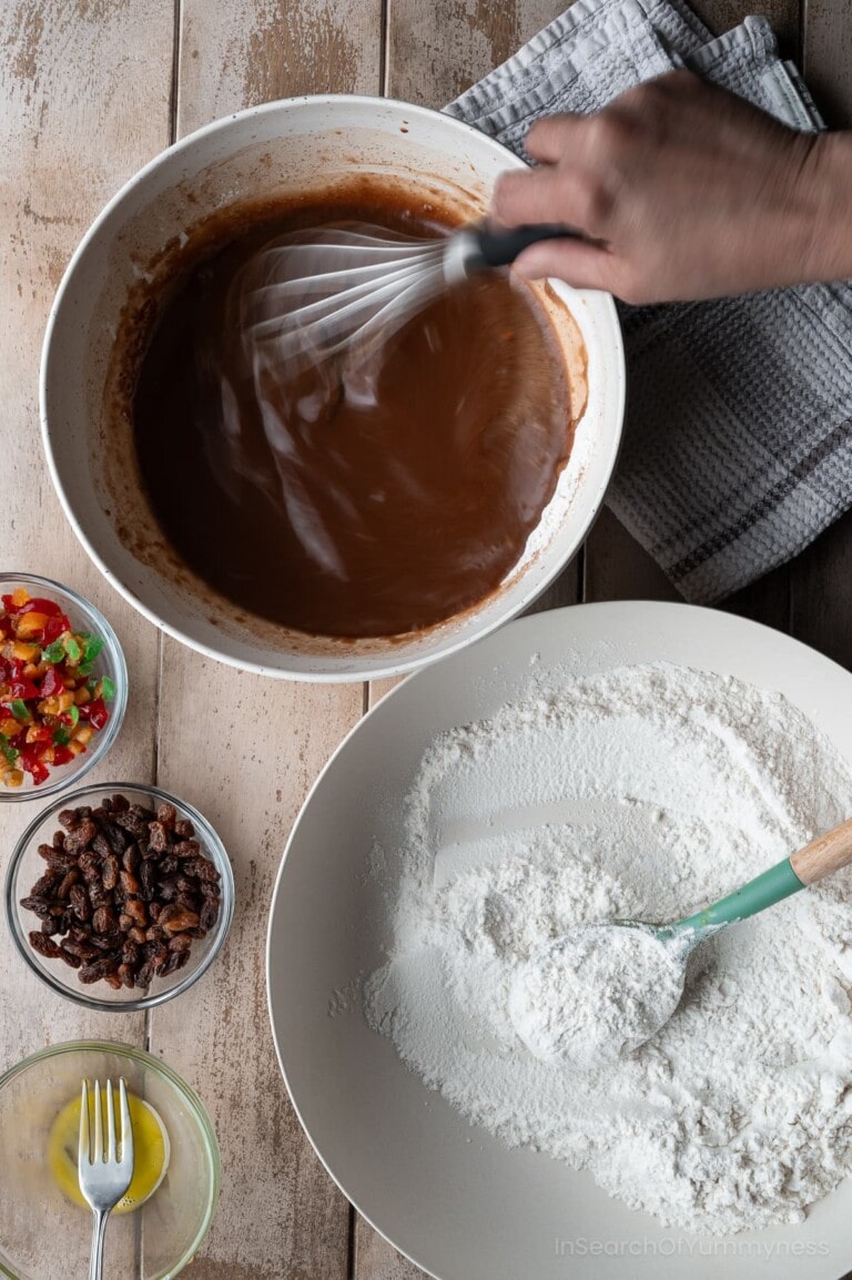 Jamaican Easter Bun (with Step-by-Step Instructions) | In Search Of ...