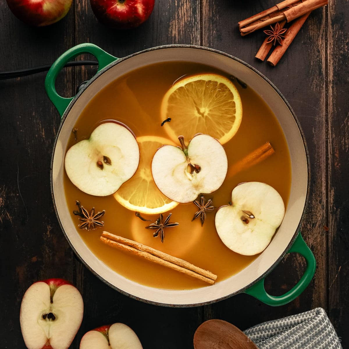 Spiced Apple Cider Recipe | InSearchOfYummyness.com
